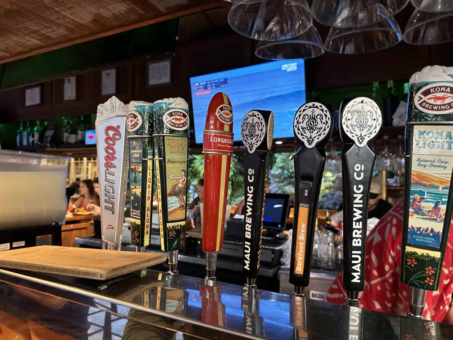 Best Breweries in Maui -Brewing, Distilleries & Winery Guide