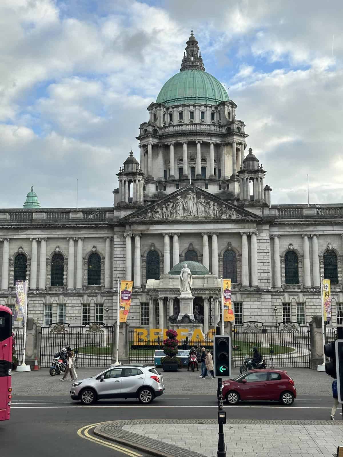 20 Best Things to Do in Belfast (Local Tips + Must-See Attractions)
